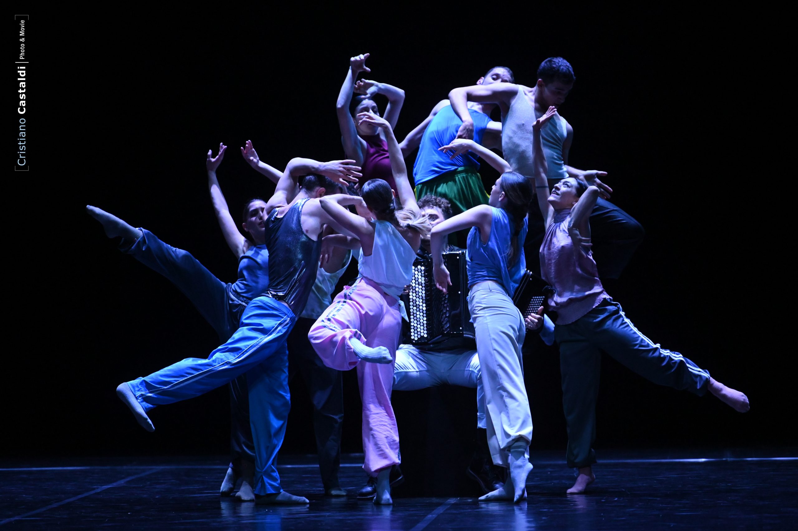 Spellbound Contemporary Ballet | Recollection of a falling | Fondazione ...